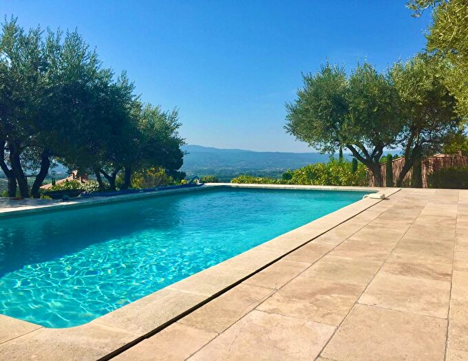 Maison 7 pièces à vendre à Saint-Saturnin-lès-Apt