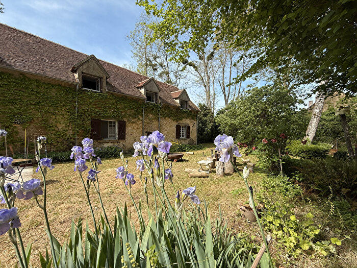 Ciez : Maison 8 pièces à vendre