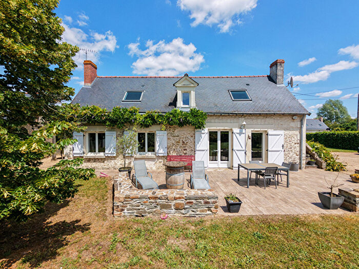 Maison 6 pièces à vendre à Gée