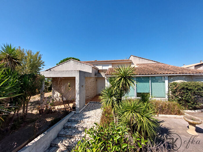 Maison à vendre - Lattes, Étang du Méjean - 8 pièces - 5 chambres