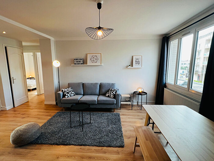 Lyon 8ème, La Plaine, Santy - Appartement 5 pièces à louer