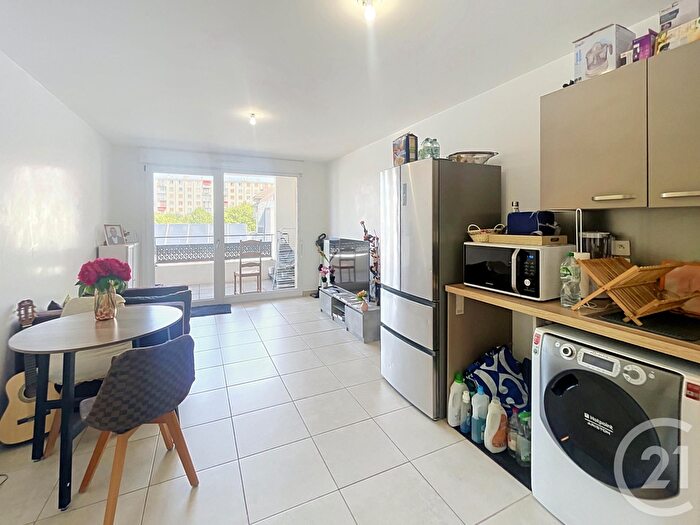 Melun, Montaigu : Appartement 2 pièces à vendre