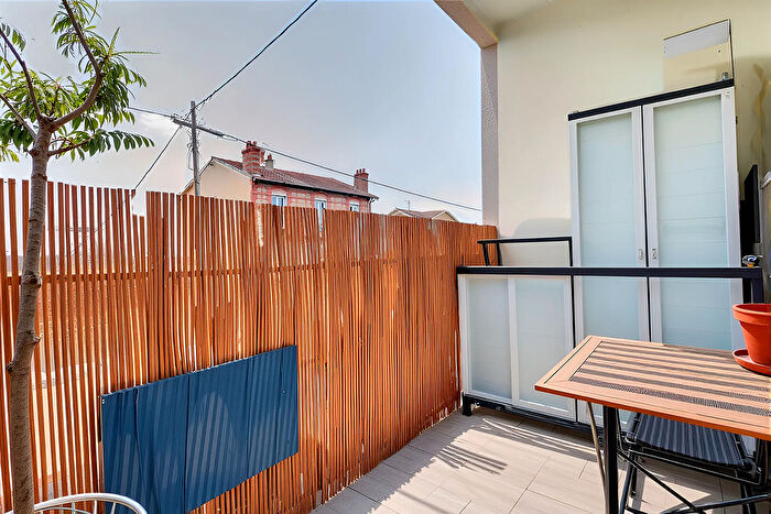 Appartement à vendre - Colombes, Agent Sarre - 3 pièces - 2 chambres