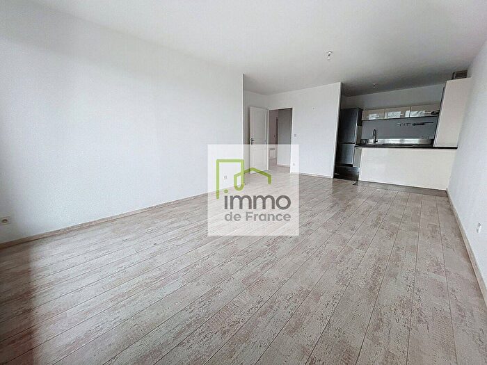 Appartement à louer - Grand boulevard, La Madeleine - 3 pièces - 2 chambres