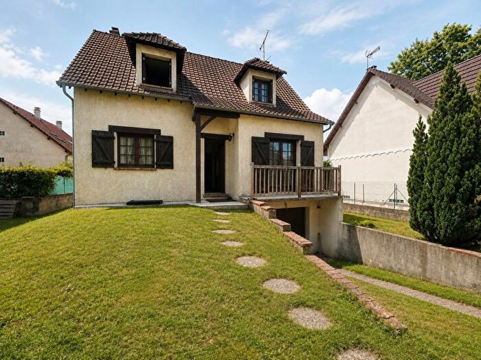 Maison 5 pièces à vendre à Villecresnes