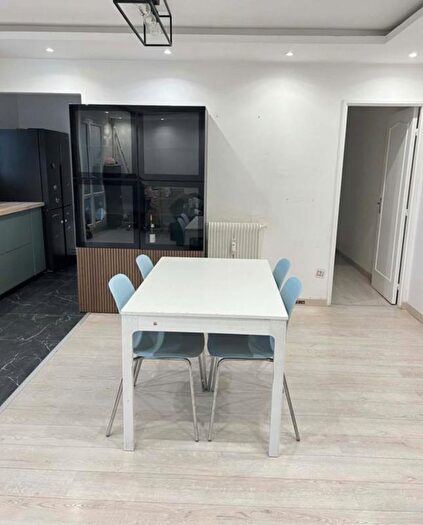 Appartement à louer - Bry-sur-Marne - 3 pièces - 2 chambres