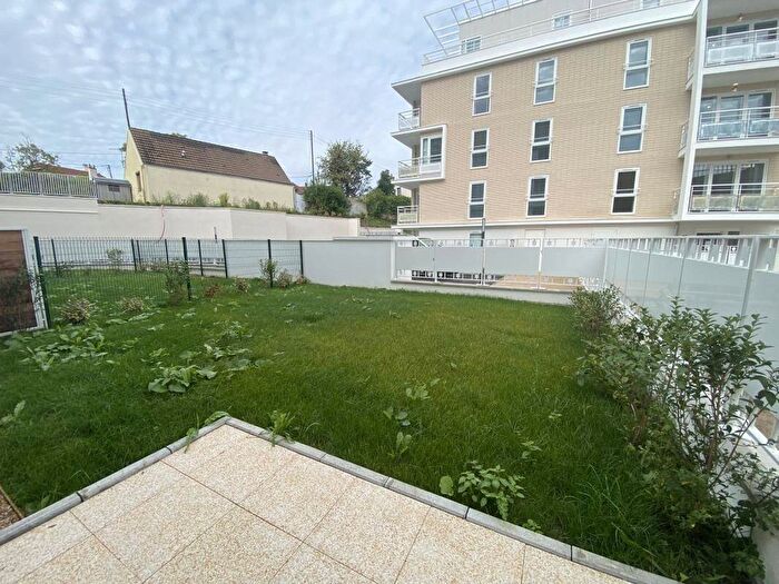 Appartement à louer - Haut et Centre, Cormeilles-en-Parisis - 3 pièces - 2 chambres