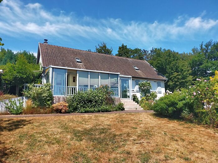 Maison 5 pièces à Crennes-sur-Fraubée, à vendre