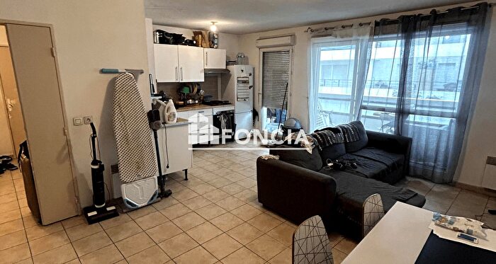 Appartement à vendre - Marseille e , Saint-Louis - 3 pièces - 2 chambres