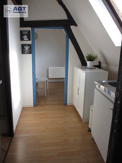 Appartement à louer - Centre Ville, Beauvais - 1 pièce