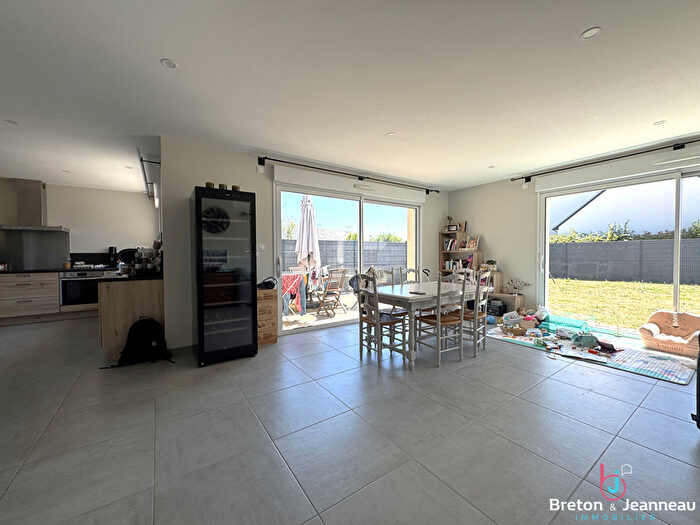 Maison à vendre - Astillé - 5 pièces - 4 chambres