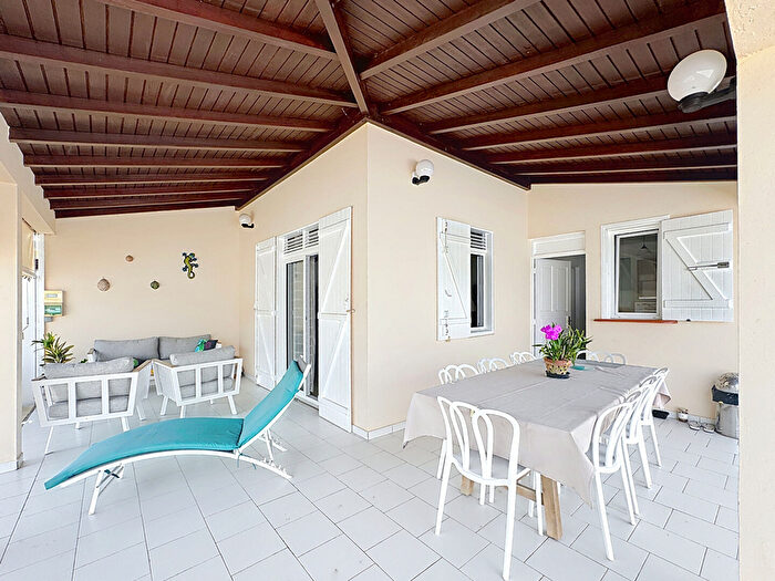 Maison à vendre - Saint-François - 4 pièces - 3 chambres