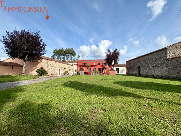 Maison à vendre - Saint-Brevin-les-Pins, Bel-Air, Le Grand Ruau, Le Plessis - 12 pièces - 3 chambres