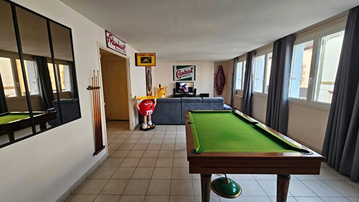 Appartement à vendre - Locminé - 4 pièces - 2 chambres