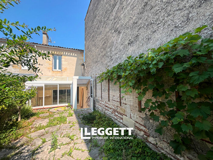 Maison 9 pièces à vendre à Sainte-Foy-la-Grande