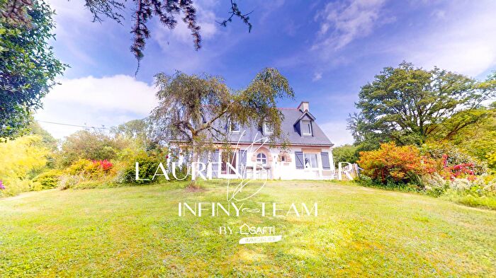 Maison à vendre - Gourin - 5 pièces - 4 chambres