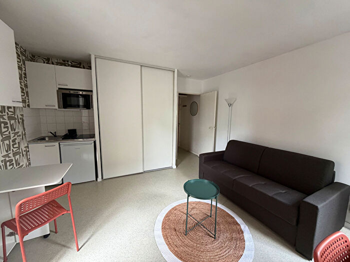 Quartiers Centre, Saint-Hélier, Gare : Appartement 1 pièce à louer