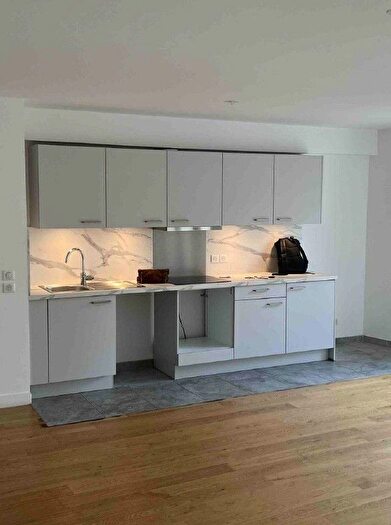 Appartement à louer - Clichy, Berges de Seine, Beaujon - 3 pièces - 2 chambres