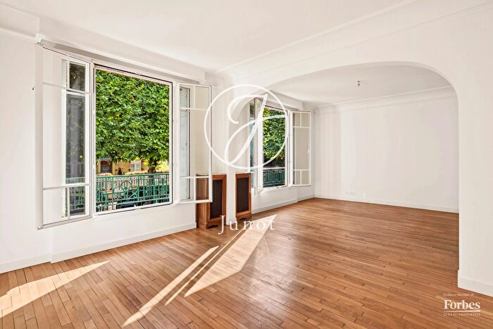 Rueil-Malmaison, Plaine Gare - Maison 6 pièces à vendre