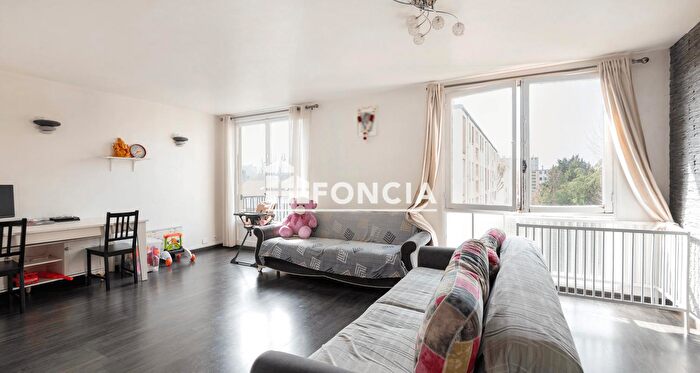 Appartement à vendre - Choisy-le-Roi, Gondoles - 3 pièces - 2 chambres