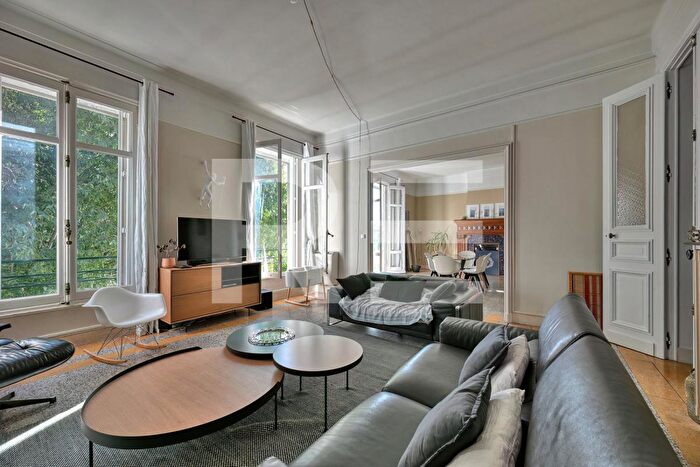 Appartement 5 pièces à Nîmes, Gambetta, à vendre