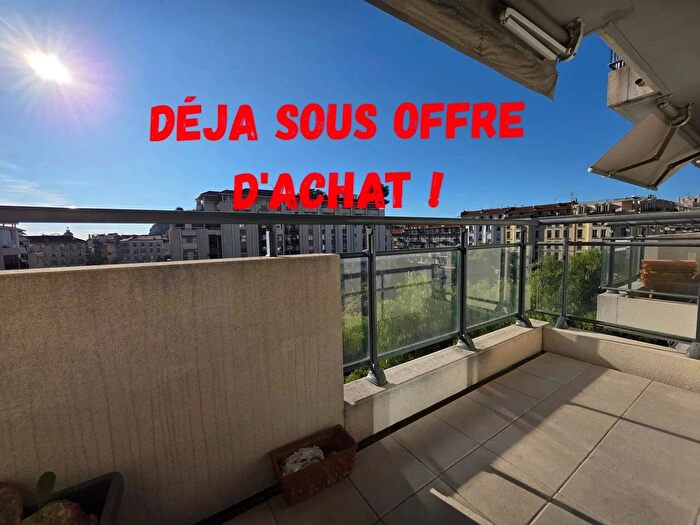 Appartement à vendre - Nice, Riquier - 2 pièces - 1 chambre