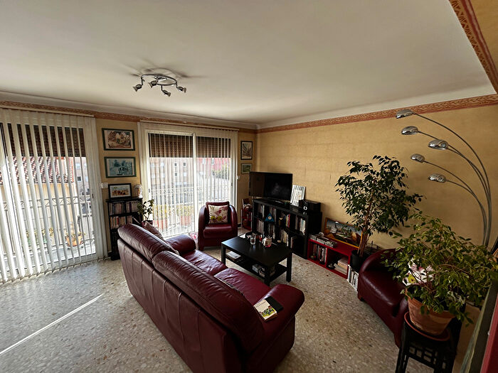 Appartement à vendre - Perpignan, Saint-Martin - 4 pièces - 2 chambres