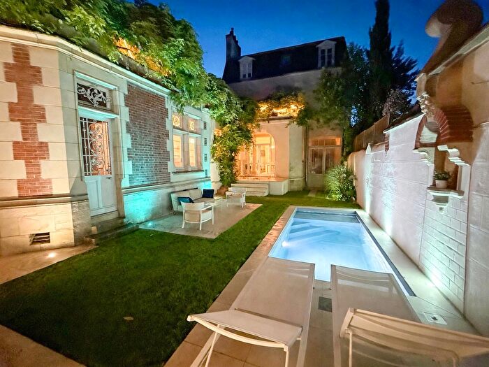 Maison 15 pièces à vendre - Tours, Grammont