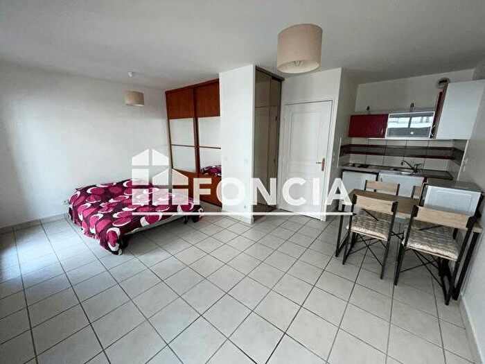 Appartement à louer - Charpennes-Tonkin, Villeurbanne - 1 pièce