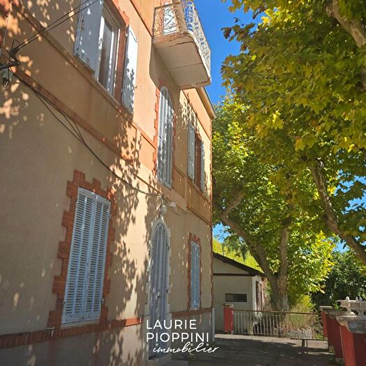 Maison à vendre - Aubagne, Arnaud Solans, Garlaban Royante, Saint-Mitre - 7 pièces - 5 chambres