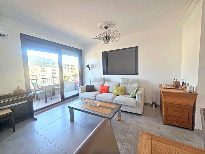 Ajaccio, Pietralba, Saint-Joseph : Appartement 4 pièces à vendre