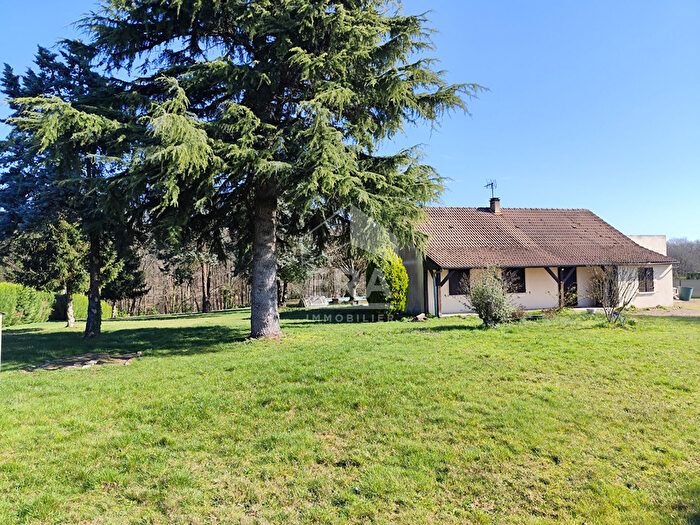 Maison à vendre - Saint-Pierre-la-Bruyère - 6 pièces - 4 chambres