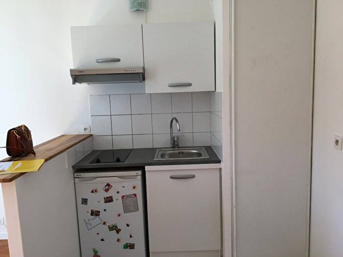 Appartement à louer - Aristide Briand, Montrouge - 1 pièce