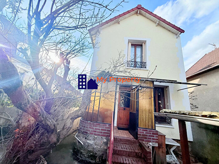 Maison à vendre - Houilles - 5 pièces - 3 chambres