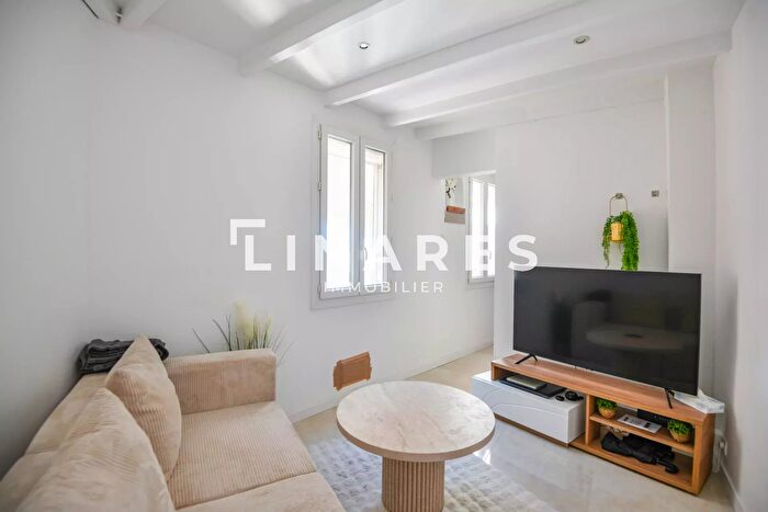 Appartement à vendre - Marseille e , Castellane - 2 pièces - 1 chambre