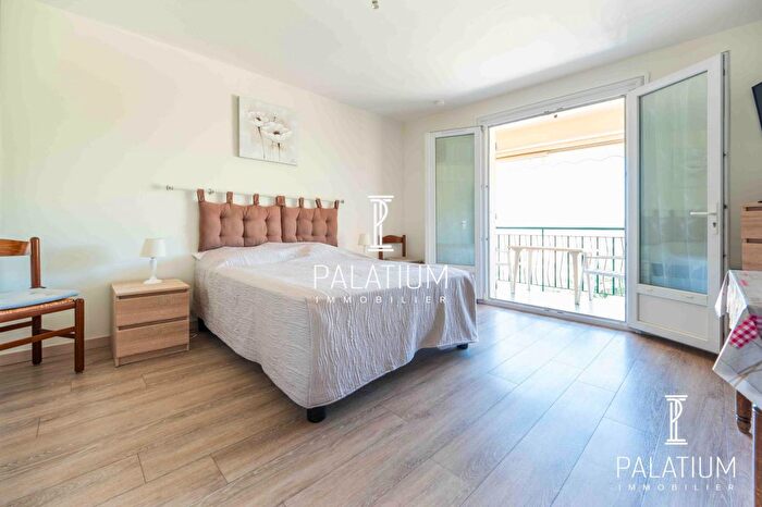 Gréoux-les-Bains : Appartement 1 pièce à vendre