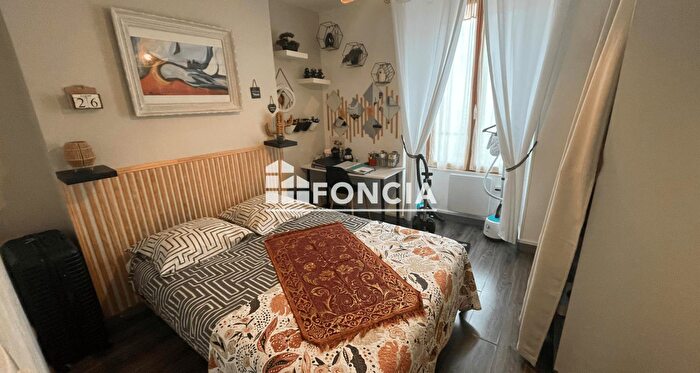 Appartement à vendre - Étampes, Centre-Ville - 4 pièces - 3 chambres