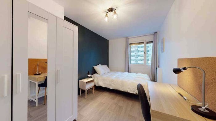 Hauts d'Asnières-Métro, Asnières-sur-Seine : Appartement 1 pièce à louer