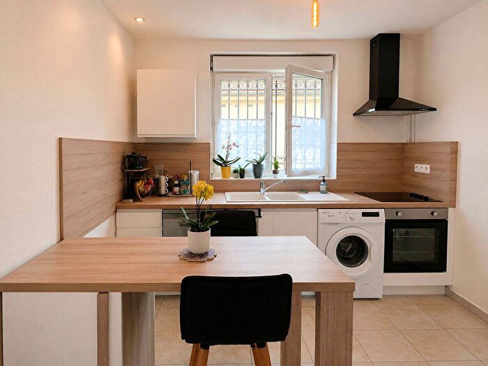 Appartement 2 pièces à louer à Est, Lamorlaye