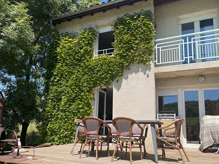 Maison 4 pièces à vendre à Montcuq