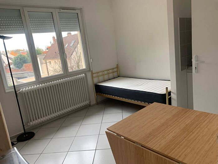 Appartement à louer - Villejuif - 1 pièce