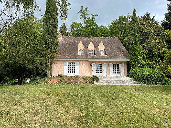 Nevers, Eduens Montapins - Maison 8 pièces à vendre