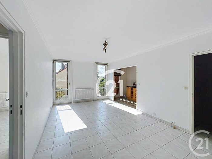 Garges-lès-Gonesse, La Dame Blanche Ouest - Appartement 2 pièces à vendre
