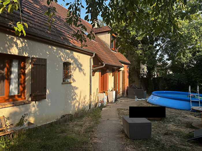 Maison 8 pièces à vendre - Vauréal, Le Village
