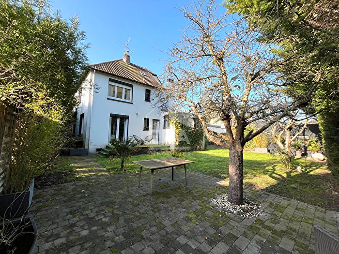 Maison à vendre - Cucq - 6 pièces - 5 chambres