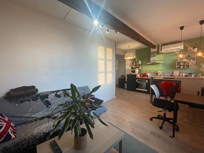 Appartement à louer - Soucieu en Jarrest - 2 pièces - 1 chambre