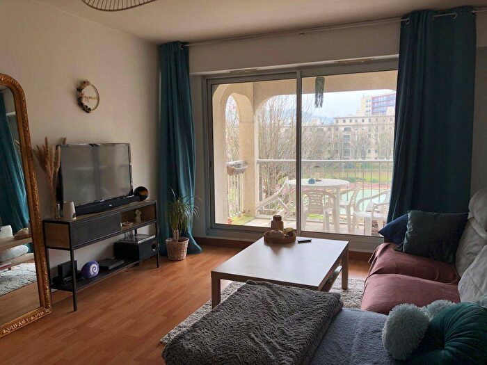 Appartement 2 pièces à louer à Saint Marc-Croix de Pierre-Saint Nicaise, Rouen