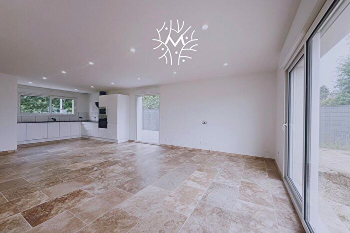 Maison à vendre - Charleville-Mézières - 4 pièces - 3 chambres