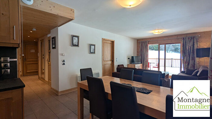 Appartement à vendre - Lanslebourg-Mont-Cenis - 4 pièces - 3 chambres