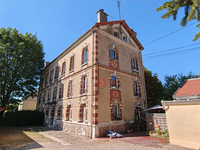 Appartement 3 pièces à vendre - Le Raincy, Gare